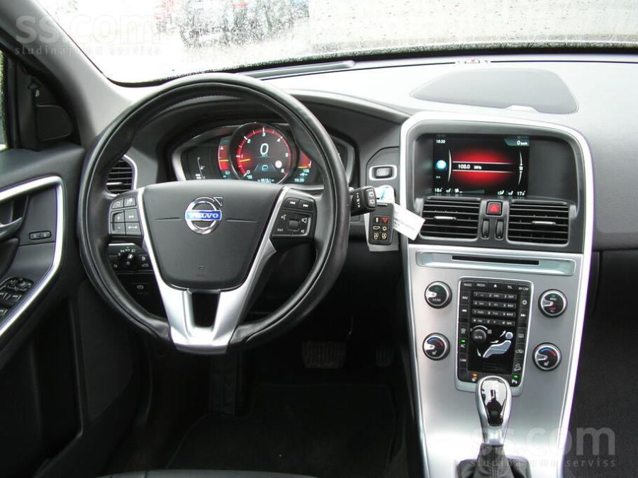 Grey Volvo XC60 2014 in Riga, with an engine capacity of 2.40 L and mileage of 0 thousand km for 14990 €, photo 15 on AUTOMOTO.COM.LV