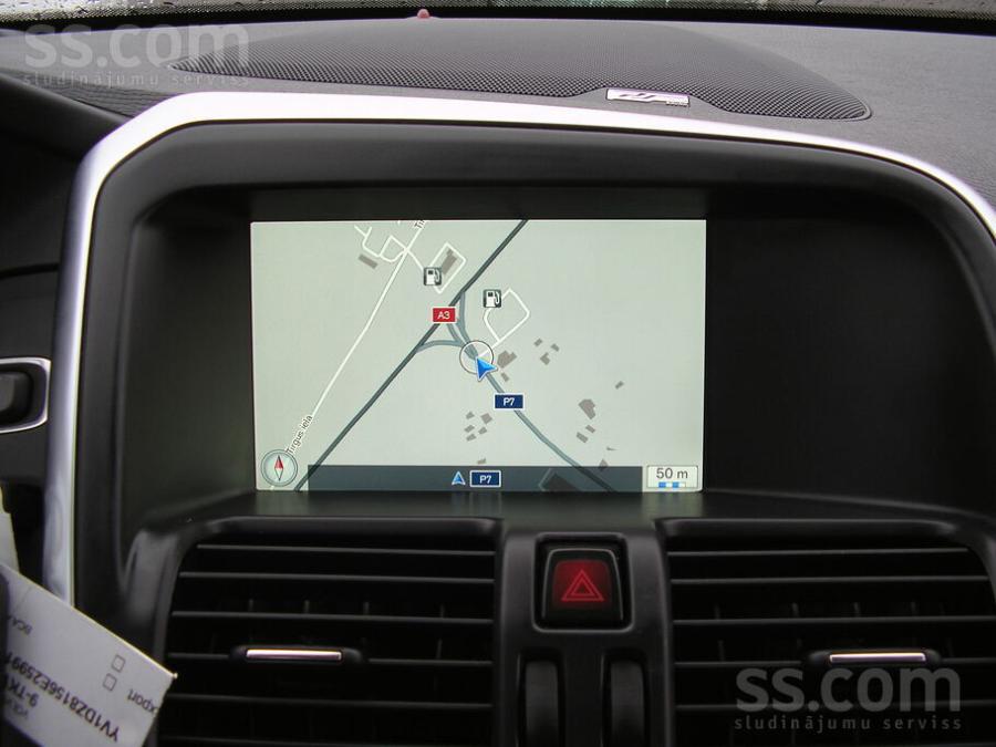 Grey Volvo XC60 2014 in Riga, with an engine capacity of 2.40 L and mileage of 0 thousand km for 14990 €, photo 17 on AUTOMOTO.COM.LV