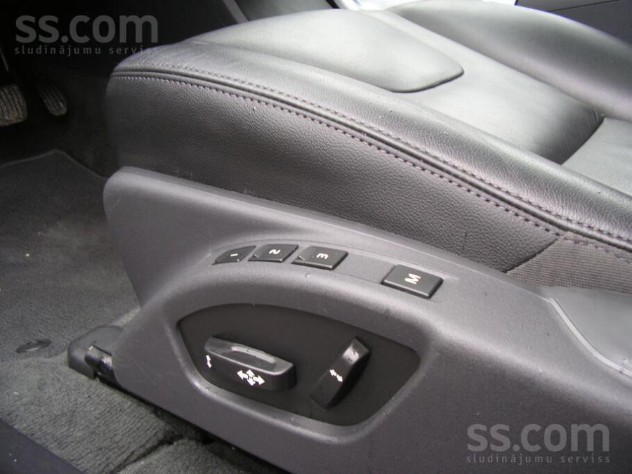 Grey Volvo XC60 2014 in Riga, with an engine capacity of 2.40 L and mileage of 0 thousand km for 14990 €, photo 24 on AUTOMOTO.COM.LV