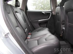 Grey Volvo XC60 2014 in Riga, with an engine capacity of 2.40 L and mileage of 0 thousand km for 14990 €, photo 28 on AUTOMOTO.COM.LV