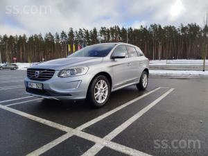 Grey Volvo XC60 2014 in Riga, with an engine capacity of 2.00 L and mileage of 237 thousand km for 12250 €, photo  on AUTOMOTO.COM.LV