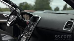 Pelēks Volvo XC60 2014 Rīga, ar dzinēja tilpumu 2.40 L un nobraukumu 248 tūkst. km par 14990 €, foto 9 vietnē AUTOMOTO.COM.LV