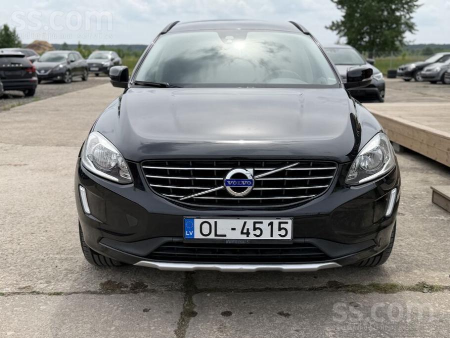 Pelēks Volvo XC60 2014 Rīga, ar dzinēja tilpumu 2.00 L un nobraukumu 268 tūkst. km par 12350 €, foto 3 vietnē AUTOMOTO.COM.LV