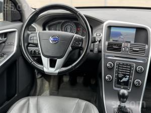Pelēks Volvo XC60 2014 Rīga, ar dzinēja tilpumu 2.00 L un nobraukumu 268 tūkst. km par 12350 €, foto 5 vietnē AUTOMOTO.COM.LV