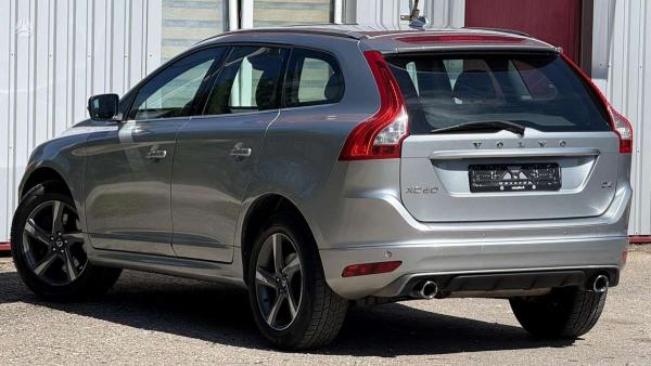 Pelēks Volvo XC60 2014 Ukmergė, ar dzinēja tilpumu 1.97 L un nobraukumu 380 tūkst. km par 8400 €, foto 3 vietnē AUTOMOTO.COM.LV