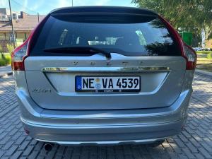 Grey Volvo XC60 2014 in Vilnius, with an engine capacity of 1.98 L and mileage of 247 thousand km for 12500 €, photo 8 on AUTOMOTO.COM.LV
