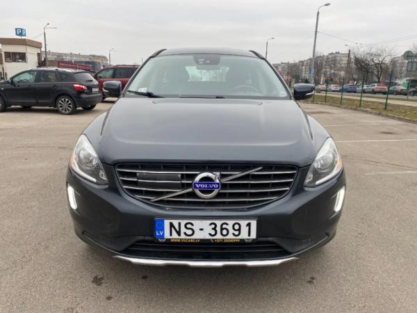 Grey Volvo XC60 2014 in Riga, with an engine capacity of 2.00 L and mileage of 252 thousand km for 13750 €, photo 3 on AUTOMOTO.COM.LV