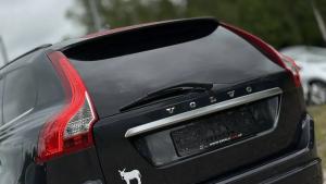 Pelēks Volvo XC60 2014 Jelgava, ar dzinēja tilpumu 2.40 L un nobraukumu 248 tūkst. km par 14990 €, foto 7 vietnē AUTOMOTO.COM.LV