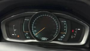 Pelēks Volvo XC60 2014 Jelgava, ar dzinēja tilpumu 2.40 L un nobraukumu 248 tūkst. km par 14990 €, foto 16 vietnē AUTOMOTO.COM.LV