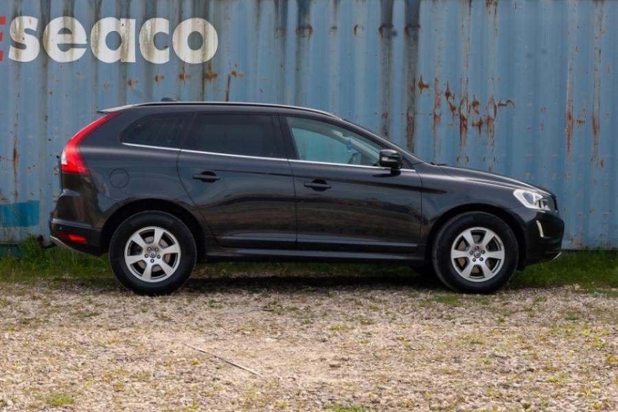 Grey Volvo XC60 2014 in Riga, with an engine capacity of 2.00 L and mileage of 0 thousand km for 10995 €, photo 8 on AUTOMOTO.COM.LV