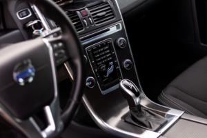Grey Volvo XC60 2014 in Riga, with an engine capacity of 2.00 L and mileage of 0 thousand km for 10995 €, photo 22 on AUTOMOTO.COM.LV