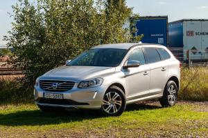 Pelēks Volvo XC60 2014 Rīga, ar dzinēja tilpumu 2.00 L un nobraukumu 230 tūkst. km par 10995 €, foto 4 vietnē AUTOMOTO.COM.LV