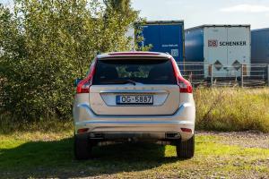 Pelēks Volvo XC60 2014 Rīga, ar dzinēja tilpumu 2.00 L un nobraukumu 230 tūkst. km par 10995 €, foto 7 vietnē AUTOMOTO.COM.LV