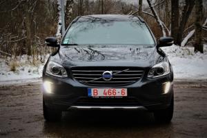 Grey Volvo XC60 2014 in Riga, with an engine capacity of 2.40 L and mileage of 247 thousand km for 12790 €, photo  on AUTOMOTO.COM.LV
