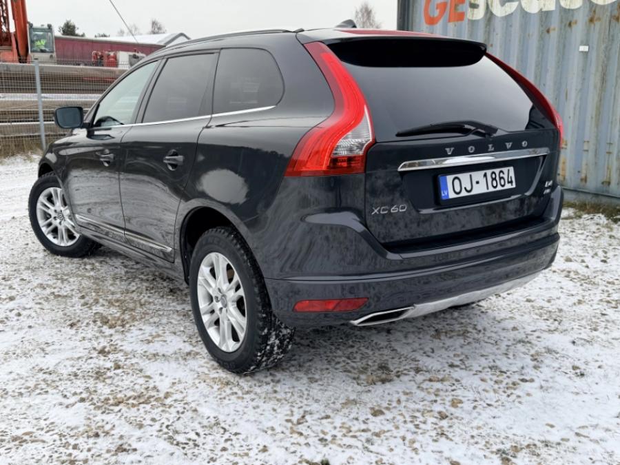 Pelēks Volvo XC60 2014 Rīga, ar dzinēja tilpumu 2.40 L un nobraukumu 203 tūkst. km par 14995 €, foto 17 vietnē AUTOMOTO.COM.LV