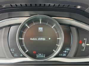 Pelēks Volvo XC60 2014 Rīga, ar dzinēja tilpumu 2.40 L un nobraukumu 203 tūkst. km par 14995 €, foto 27 vietnē AUTOMOTO.COM.LV