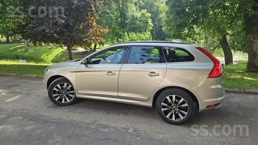 Pelēks Volvo XC60 2014 Jelgava, ar dzinēja tilpumu 2.40 L un nobraukumu 313 tūkst. km par 11500 €, foto 5 vietnē AUTOMOTO.COM.LV