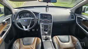 Pelēks Volvo XC60 2014 Jelgava, ar dzinēja tilpumu 2.40 L un nobraukumu 313 tūkst. km par 11500 €, foto 11 vietnē AUTOMOTO.COM.LV