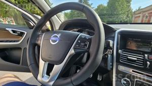Pelēks Volvo XC60 2014 Jelgava, ar dzinēja tilpumu 2.40 L un nobraukumu 313 tūkst. km par 11500 €, foto 13 vietnē AUTOMOTO.COM.LV
