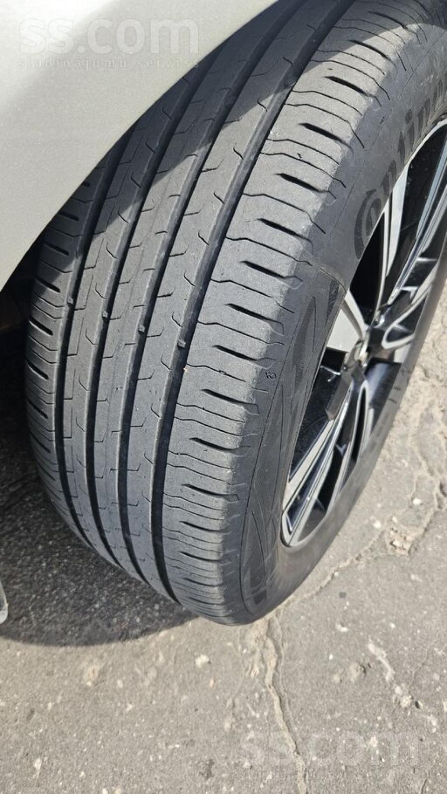 Pelēks Volvo XC60 2014 Jelgava, ar dzinēja tilpumu 2.40 L un nobraukumu 313 tūkst. km par 11500 €, foto 20 vietnē AUTOMOTO.COM.LV