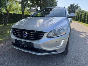 Grey Volvo XC60 2014 in Alytus, with an engine capacity of 1.98 L and mileage of 253 thousand km for 7499 €, photo 4 on AUTOMOTO.COM.LV