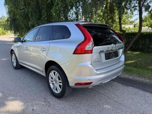 Grey Volvo XC60 2014 in Alytus, with an engine capacity of 1.98 L and mileage of 253 thousand km for 7499 €, photo 8 on AUTOMOTO.COM.LV