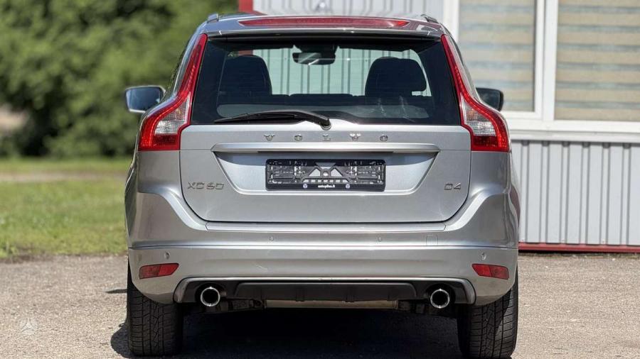 Pelēks Volvo XC60 2014 Ukmergė, ar dzinēja tilpumu 1.97 L un nobraukumu 380 tūkst. km par 8200 €, foto 9 vietnē AUTOMOTO.COM.LV