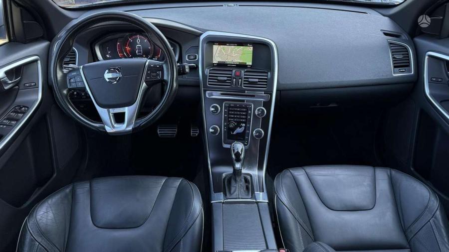 Pelēks Volvo XC60 2014 Ukmergė, ar dzinēja tilpumu 1.97 L un nobraukumu 380 tūkst. km par 8200 €, foto 15 vietnē AUTOMOTO.COM.LV
