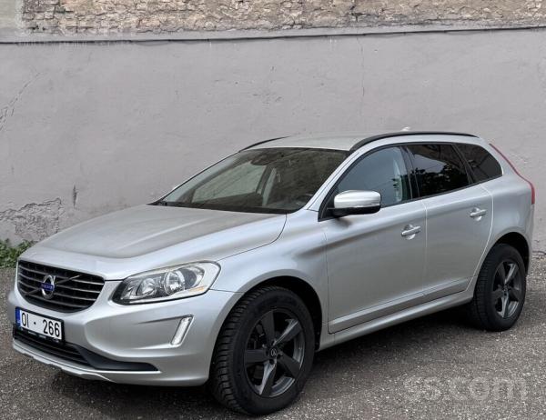 Grey Volvo XC60 2014 in Riga, with an engine capacity of 2.00 L and mileage of 204 thousand km for 8350 €, photo 1 on AUTOMOTO.COM.LV
