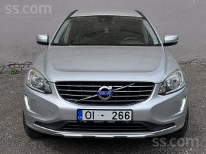 Grey Volvo XC60 2014 in Riga, with an engine capacity of 2.00 L and mileage of 204 thousand km for 8350 €, photo 4 on AUTOMOTO.COM.LV