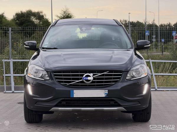 Grey Volvo XC60 2014 in Taurage, with an engine capacity of 2.00 L and mileage of 283 thousand km for 8900 €, photo 3 on AUTOMOTO.COM.LV