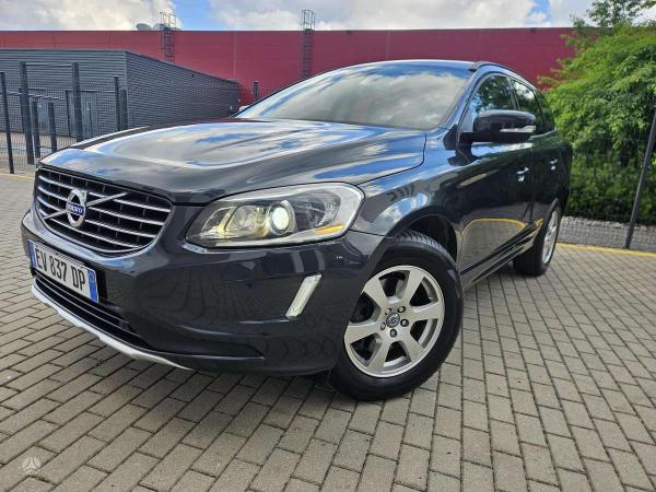 Grey Volvo XC60 2014 in Kaunas, with an engine capacity of 2.40 L and mileage of 260 thousand km for 11700 €, photo 6 on AUTOMOTO.COM.LV