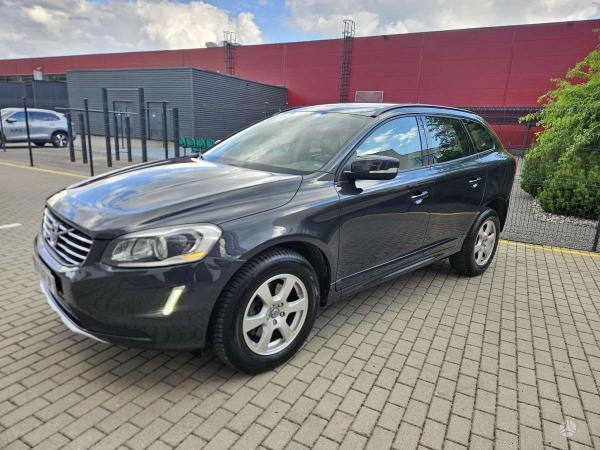 Grey Volvo XC60 2014 in Kaunas, with an engine capacity of 2.40 L and mileage of 260 thousand km for 11700 €, photo 8 on AUTOMOTO.COM.LV