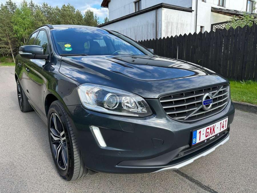 Grey Volvo XC60 2014 in Vilnius, with an engine capacity of 1.98 L and mileage of 271 thousand km for 11150 €, photo 12 on AUTOMOTO.COM.LV