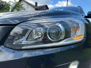 Grey Volvo XC60 2014 in Vilnius, with an engine capacity of 1.98 L and mileage of 271 thousand km for 11150 €, photo 15 on AUTOMOTO.COM.LV
