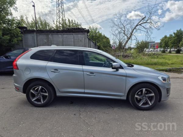 Pelēks Volvo XC60 2014 Rīga, ar dzinēja tilpumu 2.00 L un nobraukumu 316 tūkst. km par 8290 €, foto 5 vietnē AUTOMOTO.COM.LV