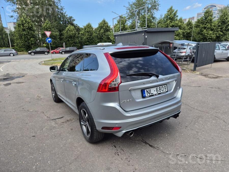 Pelēks Volvo XC60 2014 Rīga, ar dzinēja tilpumu 2.00 L un nobraukumu 316 tūkst. km par 8290 €, foto 9 vietnē AUTOMOTO.COM.LV