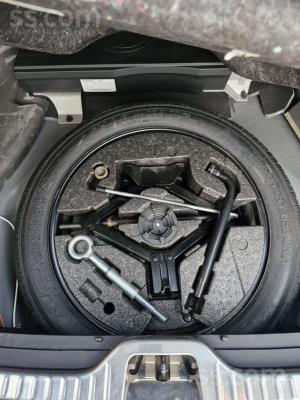 Pelēks Volvo XC60 2014 Saldus, ar dzinēja tilpumu 2.40 L un nobraukumu 225 tūkst. km par 14000 €, foto 10 vietnē AUTOMOTO.COM.LV