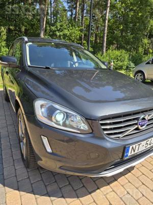 Pelēks Volvo XC60 2014 Rīga, ar dzinēja tilpumu 2.40 L un nobraukumu 244 tūkst. km par 11500 €, foto  vietnē AUTOMOTO.COM.LV