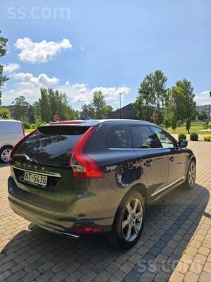 Pelēks Volvo XC60 2014 Rīga, ar dzinēja tilpumu 2.40 L un nobraukumu 244 tūkst. km par 11500 €, foto 6 vietnē AUTOMOTO.COM.LV
