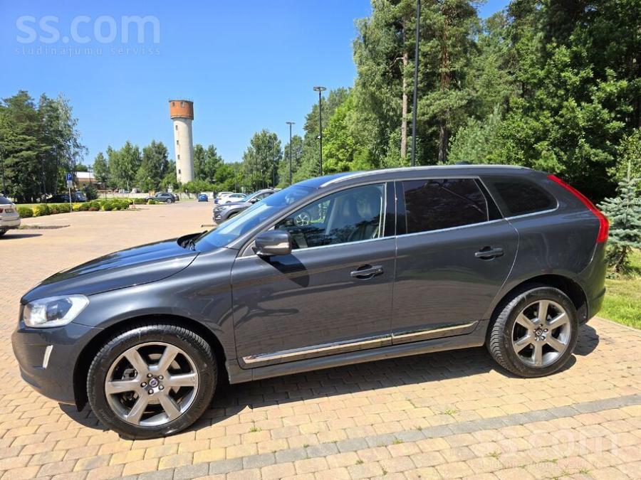 Pelēks Volvo XC60 2014 Rīga, ar dzinēja tilpumu 2.40 L un nobraukumu 244 tūkst. km par 11500 €, foto 7 vietnē AUTOMOTO.COM.LV