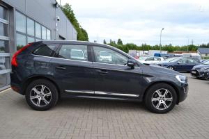 Pelēks Volvo XC60 2014 Viļņa, ar dzinēja tilpumu 2.40 L un nobraukumu 144 tūkst. km par 12900 €, foto 6 vietnē AUTOMOTO.COM.LV