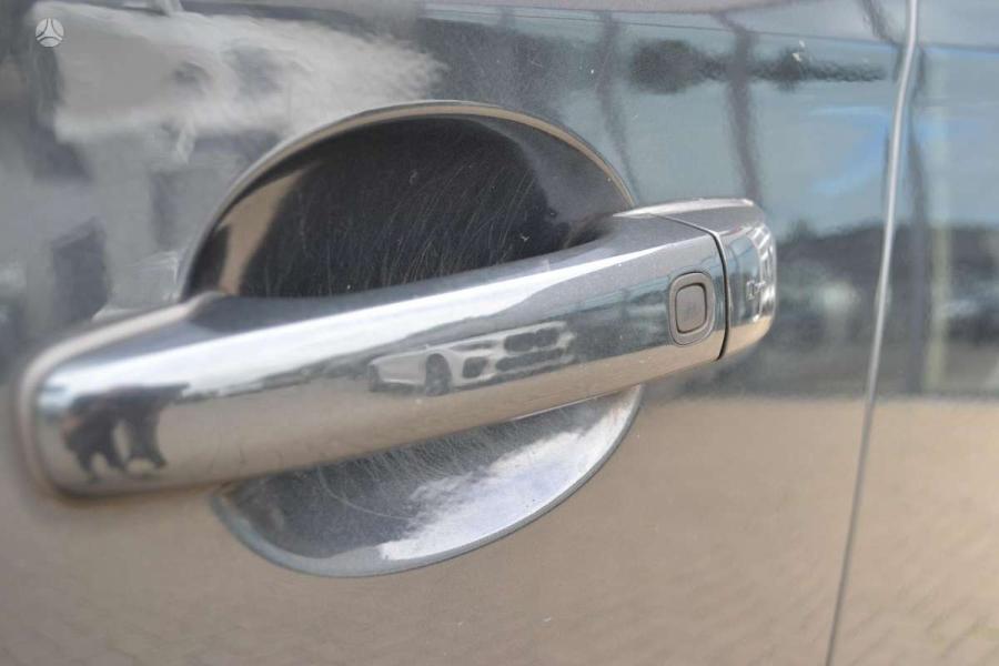 Pelēks Volvo XC60 2014 Viļņa, ar dzinēja tilpumu 2.40 L un nobraukumu 144 tūkst. km par 12900 €, foto 29 vietnē AUTOMOTO.COM.LV