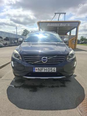 Grey Volvo XC60 2014 in Kaunas, with an engine capacity of 1.97 L and mileage of 285 thousand km for 9000 €, photo  on AUTOMOTO.COM.LV