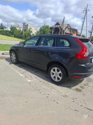 Pelēks Volvo XC60 2014 Kauņa, ar dzinēja tilpumu 1.97 L un nobraukumu 285 tūkst. km par 9000 €, foto 4 vietnē AUTOMOTO.COM.LV