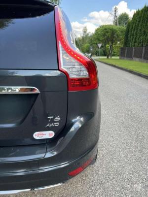 Pelēks Volvo XC60 2014 Viļņa, ar dzinēja tilpumu 3.00 L un nobraukumu 191 tūkst. km par 8900 €, foto 9 vietnē AUTOMOTO.COM.LV