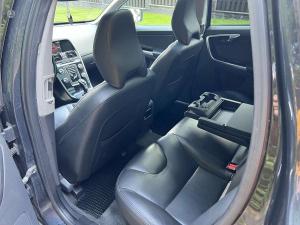 Pelēks Volvo XC60 2014 Viļņa, ar dzinēja tilpumu 3.00 L un nobraukumu 191 tūkst. km par 8900 €, foto 23 vietnē AUTOMOTO.COM.LV