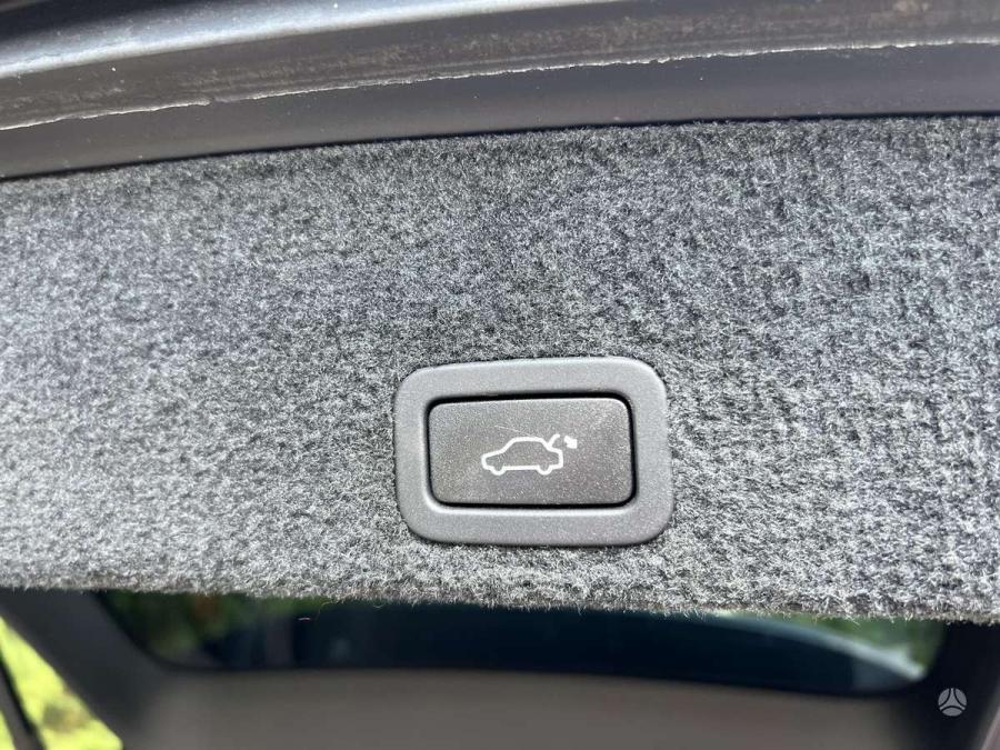Pelēks Volvo XC60 2014 Viļņa, ar dzinēja tilpumu 3.00 L un nobraukumu 191 tūkst. km par 8900 €, foto 31 vietnē AUTOMOTO.COM.LV