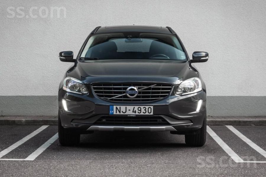Pelēks Volvo XC60 2014 Rīga, ar dzinēja tilpumu 2.00 L un nobraukumu 179 tūkst. km par 10500 €, foto 3 vietnē AUTOMOTO.COM.LV