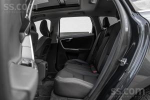 Pelēks Volvo XC60 2014 Rīga, ar dzinēja tilpumu 2.00 L un nobraukumu 179 tūkst. km par 10500 €, foto 12 vietnē AUTOMOTO.COM.LV